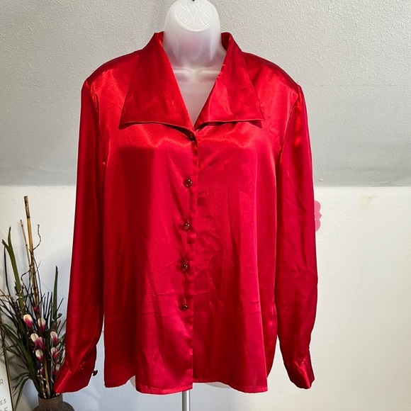 Leslie Fay Tops Vintage Leslie Fay Ref Satin Like Long Sleeve Tops